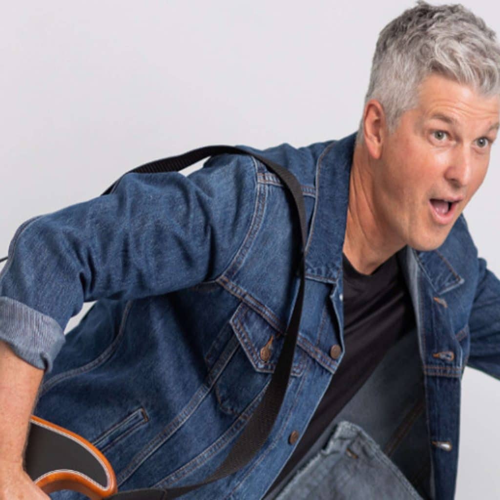MUSIQUE - Brian St-Pierre revient avec Fou de toi, et annonce la sortie ...