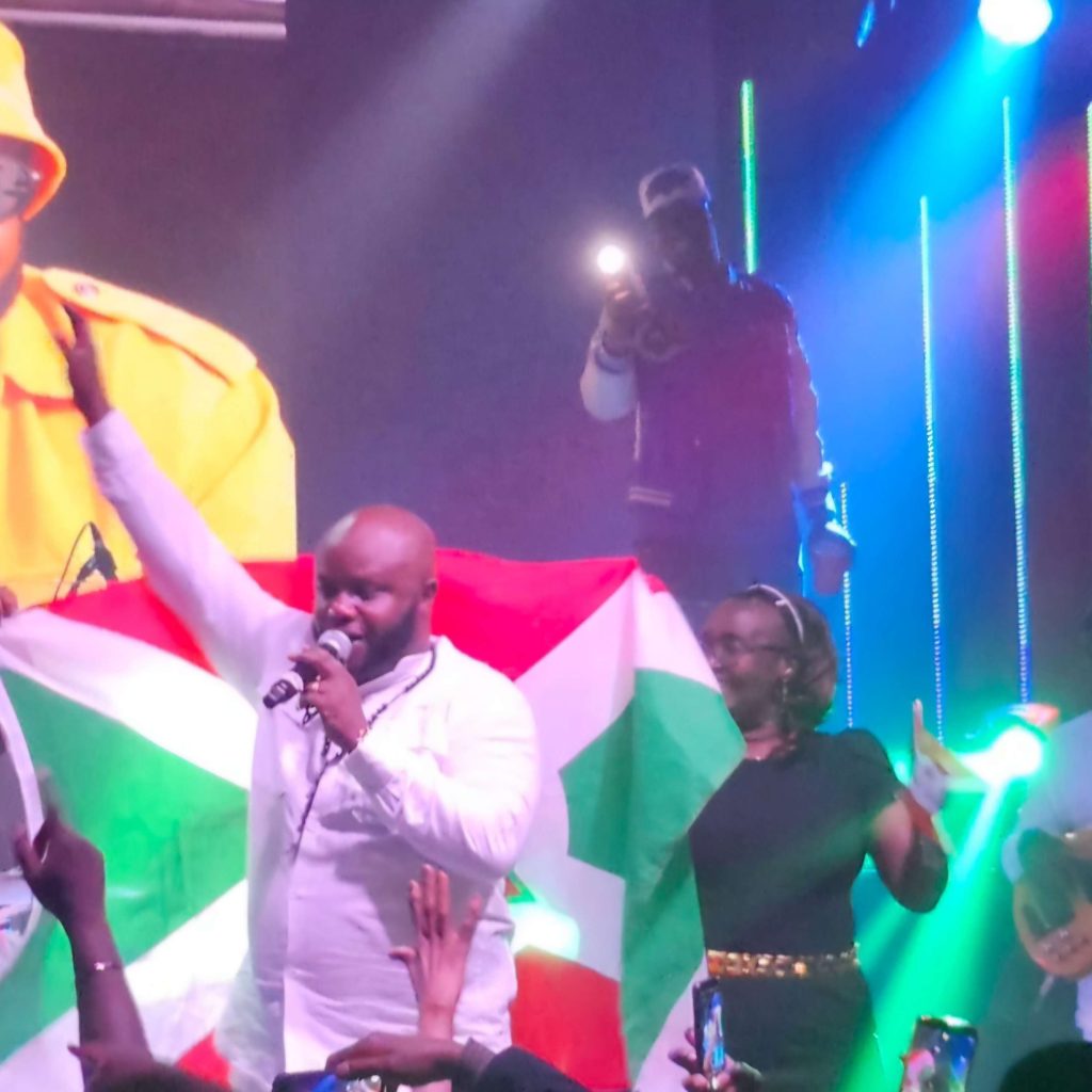 CULTURE - Kidum et la Boda Boda Band en Concert à Toronto – CHOQ FM 105.1