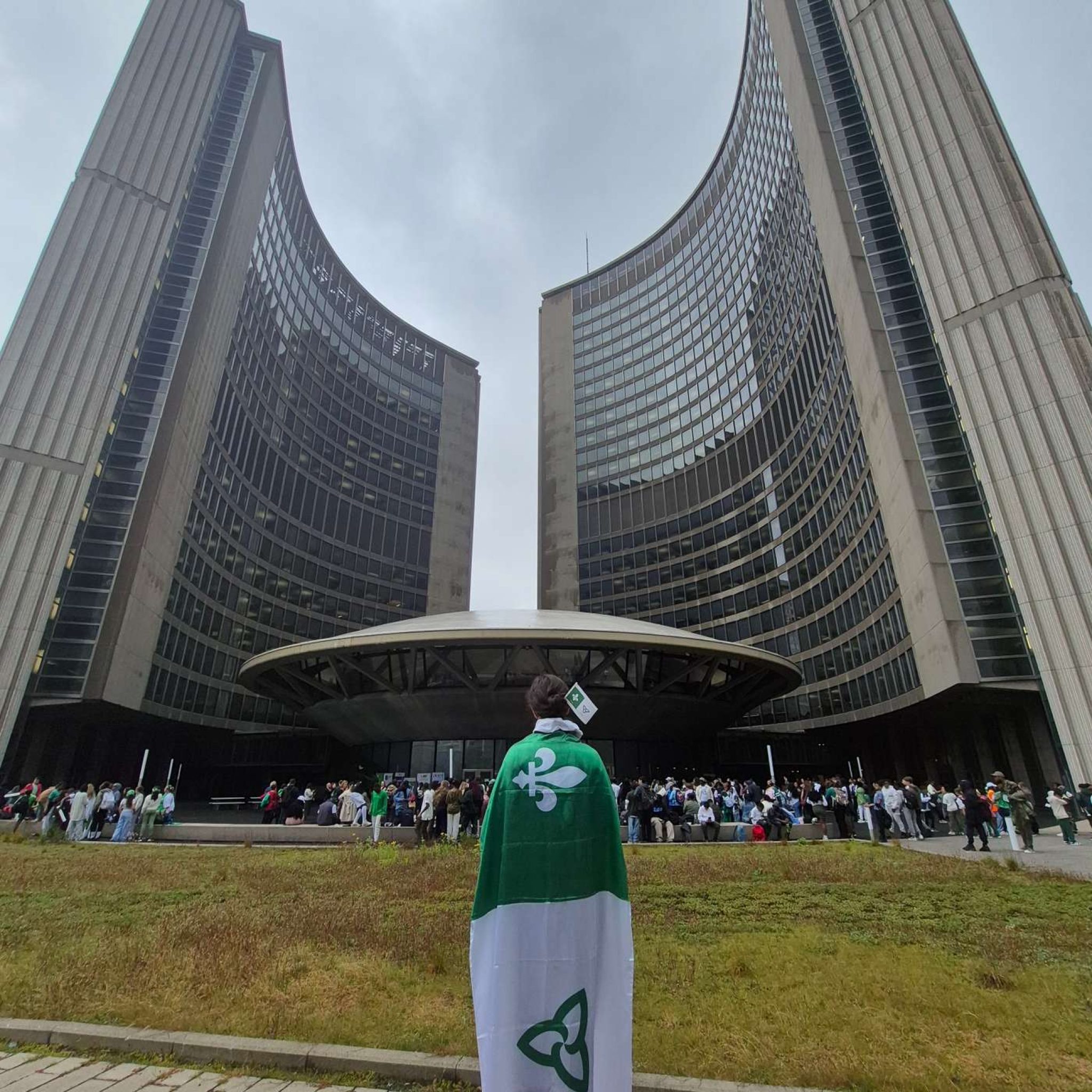 REPORTAGE - Toronto célèbre le 50ᵉ anniversaire du drapeau franco ...